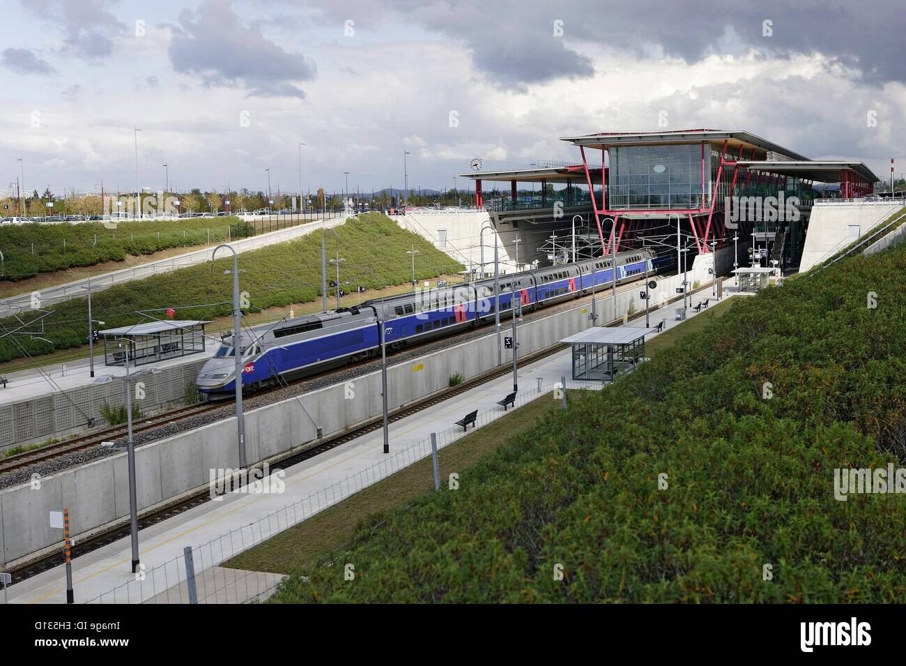 Où se trouve l'Ibis Styles Romans Valence Gare TGV